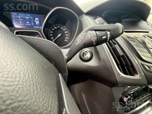 Black Ford Focus 2014 in Riga, with an engine capacity of 2.00 L and mileage of 0 thousand km for 4790 €, photo 11 on AUTOMOTO.COM.LV