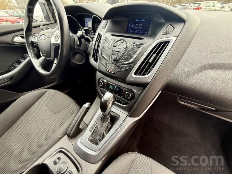 Black Ford Focus 2014 in Riga, with an engine capacity of 2.00 L and mileage of 0 thousand km for 4790 €, photo 17 on AUTOMOTO.COM.LV