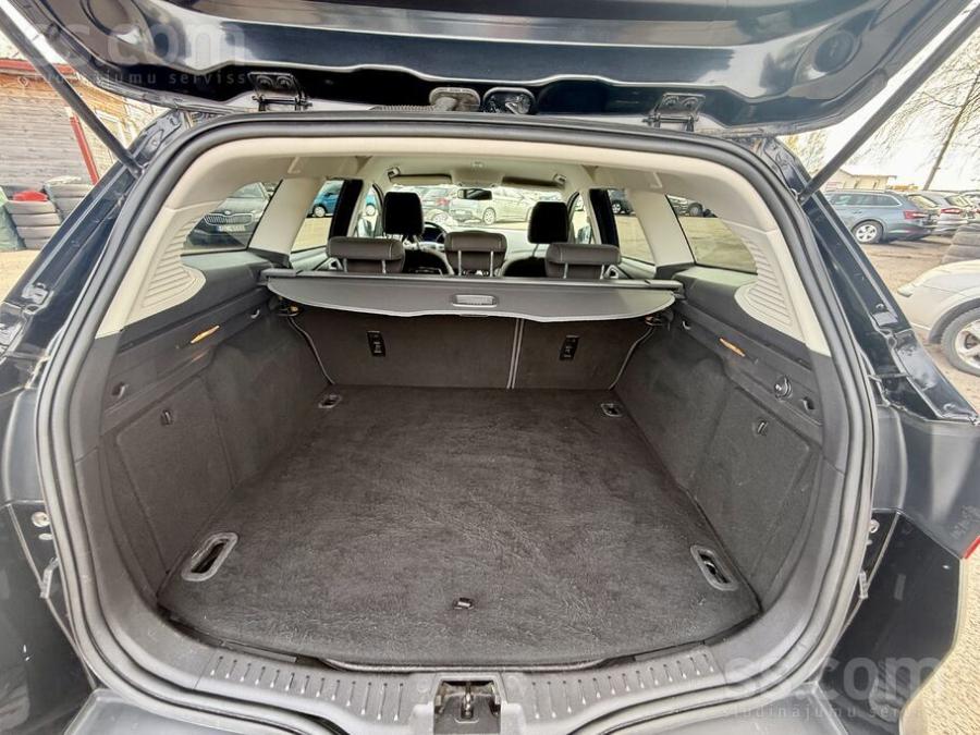 Black Ford Focus 2014 in Riga, with an engine capacity of 2.00 L and mileage of 0 thousand km for 4790 €, photo 26 on AUTOMOTO.COM.LV