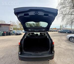 Black Ford Focus 2014 in Riga, with an engine capacity of 2.00 L and mileage of 0 thousand km for 4790 €, photo 27 on AUTOMOTO.COM.LV