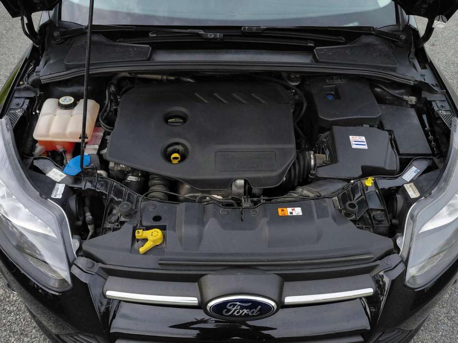 Black Ford Focus 2014 in Kaunas, with an engine capacity of 1.56 L and mileage of 302 thousand km for 4500 €, photo 34 on AUTOMOTO.COM.LV