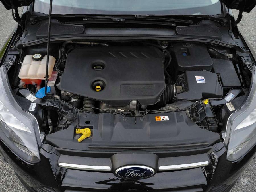 Black Ford Focus 2014 in Kaunas, with an engine capacity of 1.56 L and mileage of 302 thousand km for 3900 €, photo 37 on AUTOMOTO.COM.LV