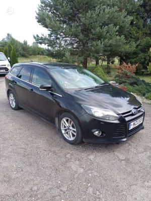 Melns Ford Focus 2014 Panevēža, ar dzinēja tilpumu 1.56 L un nobraukumu 427 tūkst. km par 3300 €, foto 7 vietnē AUTOMOTO.COM.LV