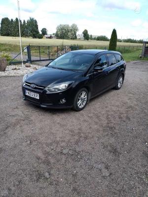 Melns Ford Focus 2014 Panevēža, ar dzinēja tilpumu 1.56 L un nobraukumu 427 tūkst. km par 3300 €, foto 8 vietnē AUTOMOTO.COM.LV