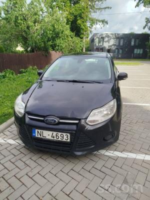 Black Ford Focus 2014 in Riga, with an engine capacity of 1.60 L and mileage of 670 thousand km for 1350 €, photo  on AUTOMOTO.COM.LV