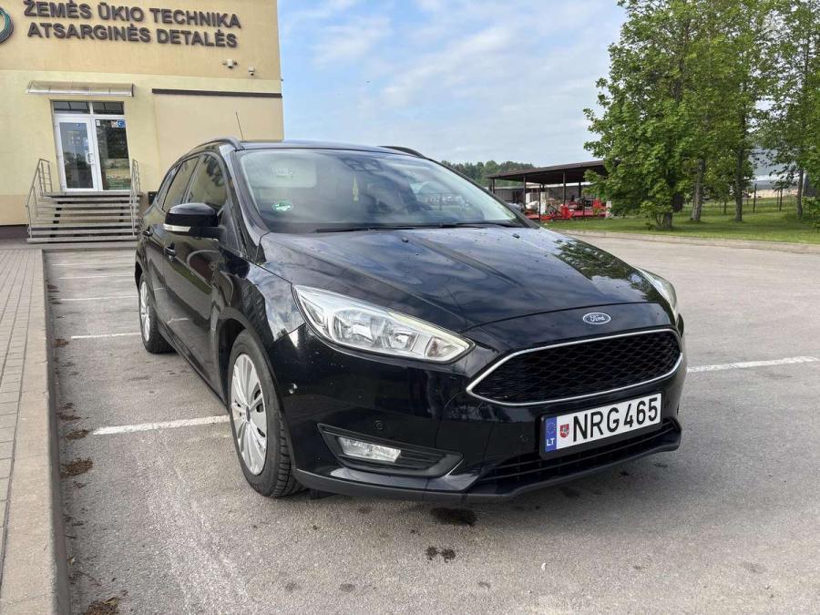 Black Ford Focus 2014 in Prienai, with an engine capacity of 1.00 L and mileage of 208 thousand km for 3500 €, photo 1 on AUTOMOTO.COM.LV