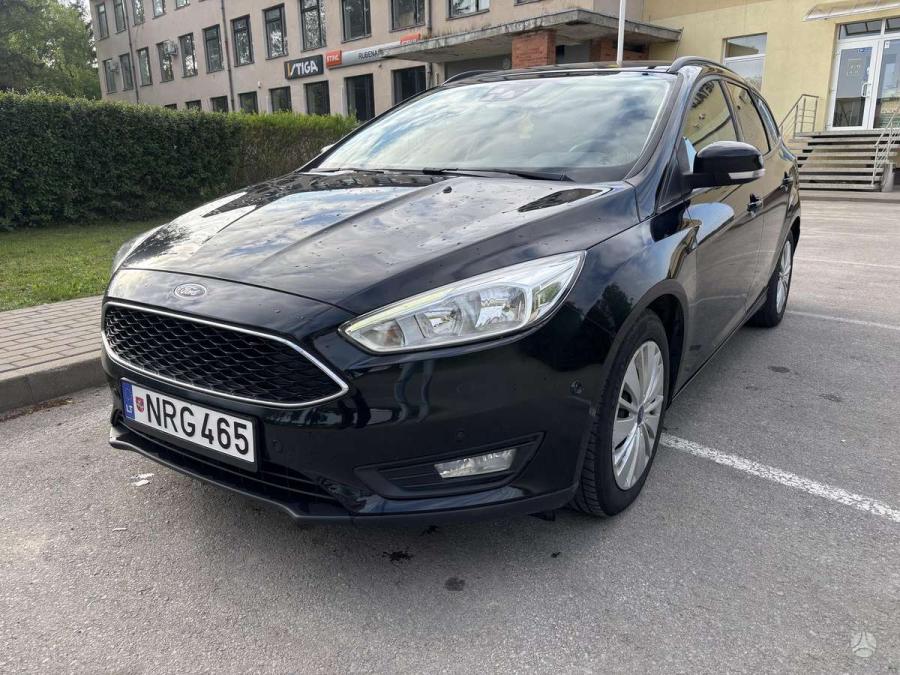 Black Ford Focus 2014 in Prienai, with an engine capacity of 1.00 L and mileage of 208 thousand km for 3500 €, photo 3 on AUTOMOTO.COM.LV