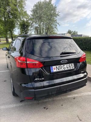 Black Ford Focus 2014 in Prienai, with an engine capacity of 1.00 L and mileage of 208 thousand km for 3500 €, photo 5 on AUTOMOTO.COM.LV