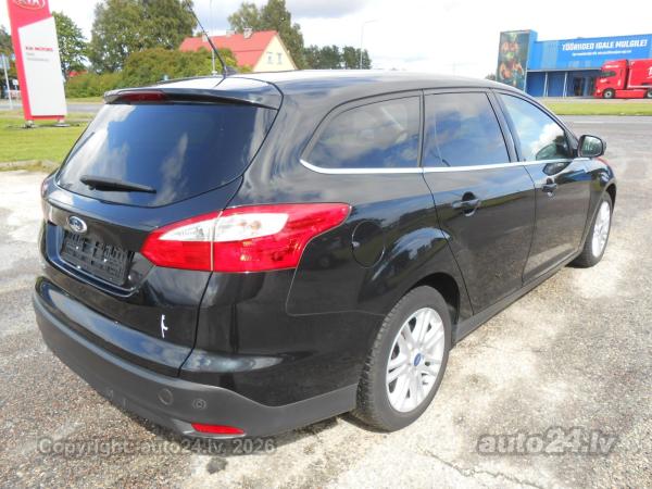 Melns Ford Focus 2014 Viljandi, ar dzinēja tilpumu 1.60 L un nobraukumu 213 tūkst. km par 4990 €, foto 2 vietnē AUTOMOTO.COM.LV