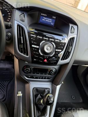 Melns Ford Focus 2014 Rīga, ar dzinēja tilpumu 1.00 L un nobraukumu 185 tūkst. km par 3100 €, foto 5 vietnē AUTOMOTO.COM.LV