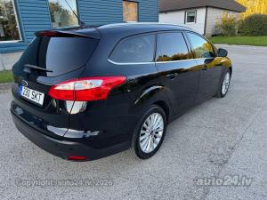 Melns Ford Focus 2014 Rapla, ar dzinēja tilpumu 1.60 L un nobraukumu 233 tūkst. km par 5500 €, foto 7 vietnē AUTOMOTO.COM.LV