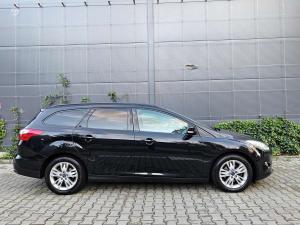 Melns Ford Focus 2014 Klaipėda, ar dzinēja tilpumu 1.00 L un nobraukumu 200 tūkst. km par 2999 €, foto 3 vietnē AUTOMOTO.COM.LV