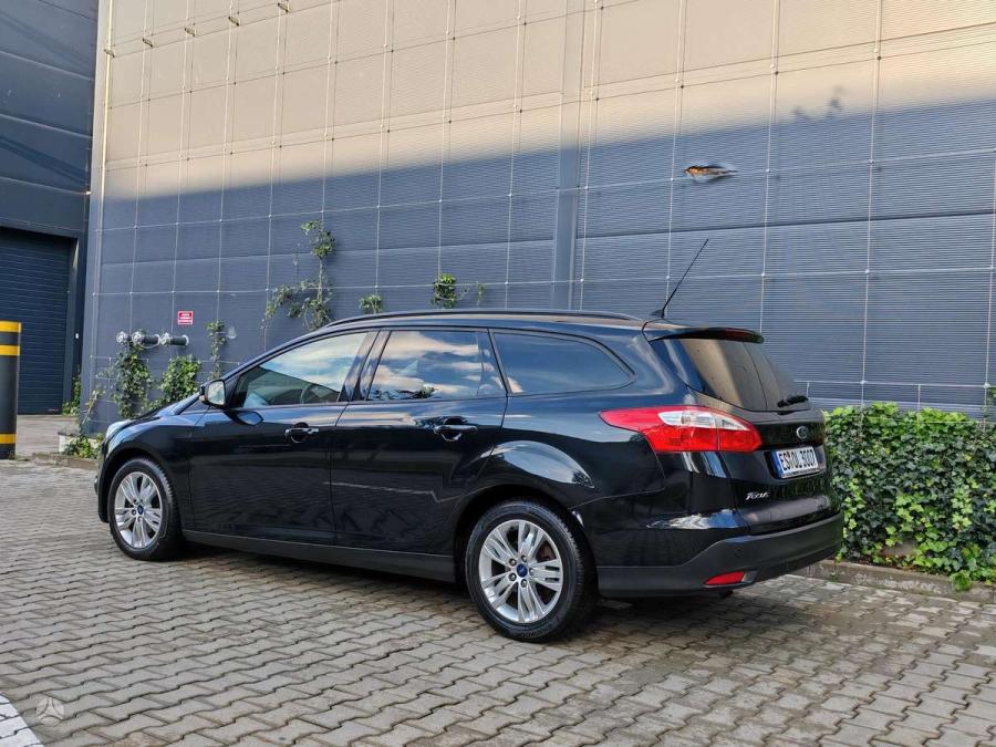 Melns Ford Focus 2014 Klaipėda, ar dzinēja tilpumu 1.00 L un nobraukumu 200 tūkst. km par 2999 €, foto 7 vietnē AUTOMOTO.COM.LV