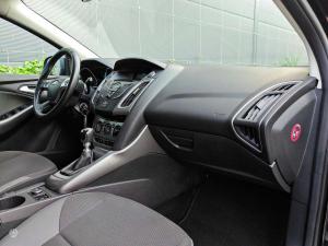 Melns Ford Focus 2014 Klaipėda, ar dzinēja tilpumu 1.00 L un nobraukumu 200 tūkst. km par 2999 €, foto 19 vietnē AUTOMOTO.COM.LV