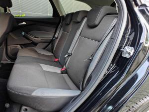 Melns Ford Focus 2014 Klaipėda, ar dzinēja tilpumu 1.00 L un nobraukumu 200 tūkst. km par 2999 €, foto 22 vietnē AUTOMOTO.COM.LV