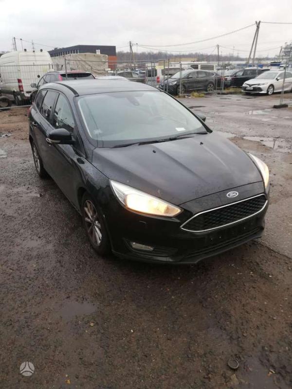 Black Ford Focus 2015 in Kaunas, with an engine capacity of 1.50 L and mileage of 306 thousand km for 2650 €, photo 4 on AUTOMOTO.COM.LV