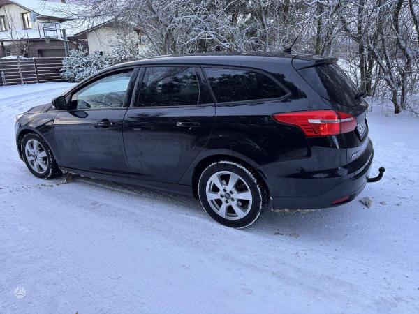 Black Ford Focus 2015 in Klaipeda, with an engine capacity of 1.50 L and mileage of 235 thousand km for 6200 €, photo 7 on AUTOMOTO.COM.LV