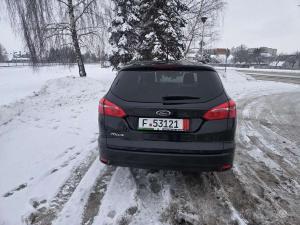Melns Ford Focus 2015 Marijampole, ar dzinēja tilpumu 1.50 L un nobraukumu 195 tūkst. km par 5399 €, foto 9 vietnē AUTOMOTO.COM.LV