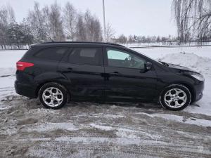 Melns Ford Focus 2015 Marijampole, ar dzinēja tilpumu 1.50 L un nobraukumu 195 tūkst. km par 5399 €, foto 11 vietnē AUTOMOTO.COM.LV