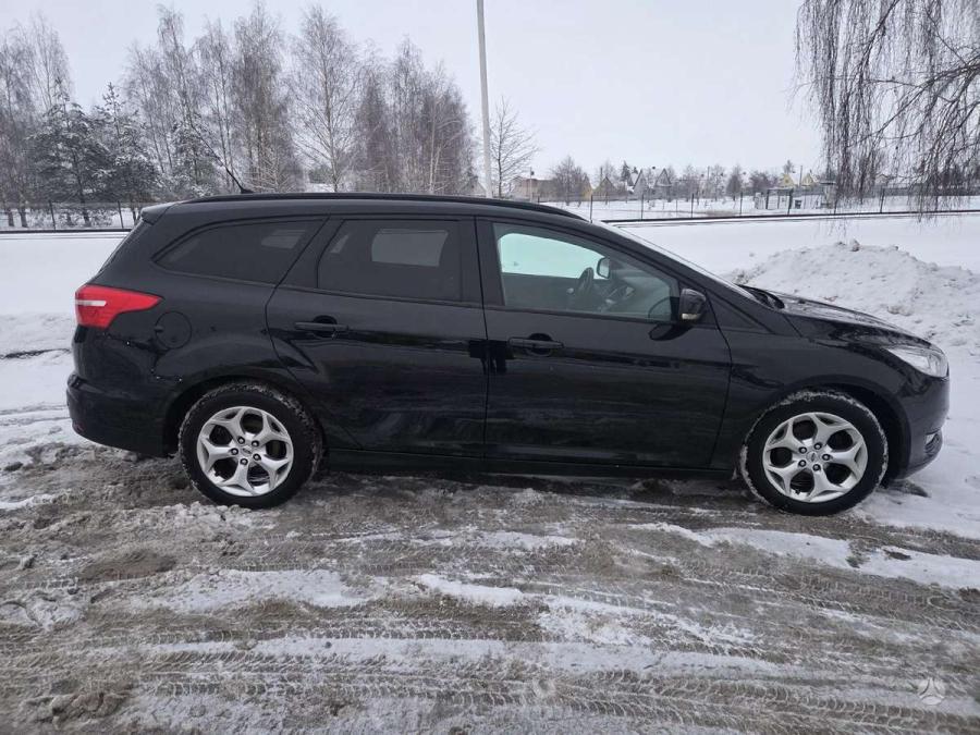 Melns Ford Focus 2015 Marijampole, ar dzinēja tilpumu 1.50 L un nobraukumu 195 tūkst. km par 5399 €, foto 11 vietnē AUTOMOTO.COM.LV