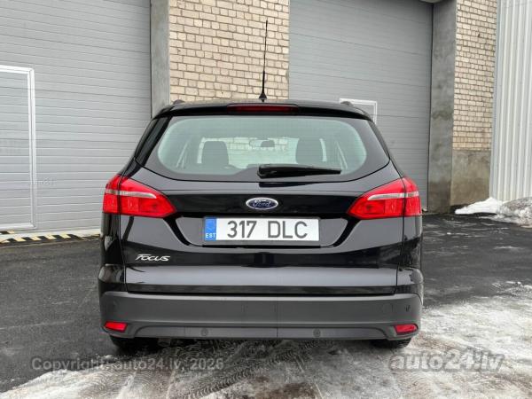 Black Ford Focus 2015 in Paide, with an engine capacity of 1.50 L and mileage of 282 thousand km for 5900 €, photo 7 on AUTOMOTO.COM.LV
