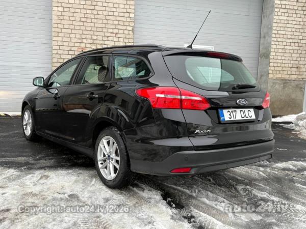 Black Ford Focus 2015 in Paide, with an engine capacity of 1.50 L and mileage of 282 thousand km for 5900 €, photo 8 on AUTOMOTO.COM.LV