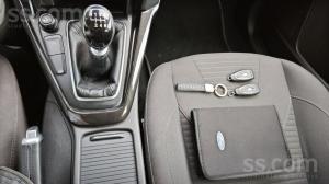 Melns Ford Focus 2015 Rīga, ar dzinēja tilpumu 1.50 L un nobraukumu 206 tūkst. km par 3800 €, foto 15 vietnē AUTOMOTO.COM.LV