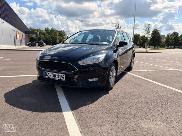 Black Ford Focus 2015 in Kaunas, with an engine capacity of 1.00 L and mileage of 121 thousand km for 3900 €, photo 7 on AUTOMOTO.COM.LV