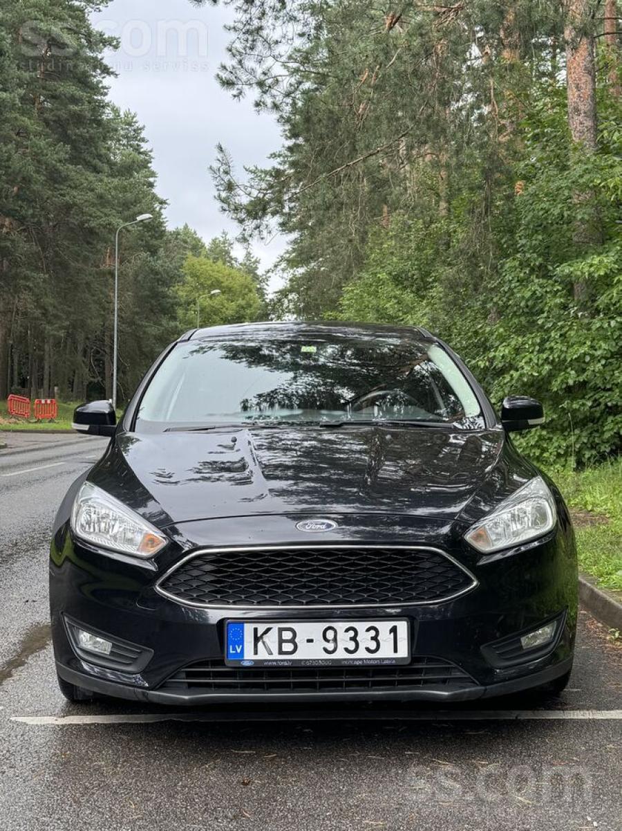 Black Ford Focus 2015 in Riga, with an engine capacity of 1.00 L and mileage of 145 thousand km for 3500 €, photo 1 on AUTOMOTO.COM.LV