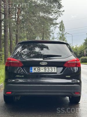 Black Ford Focus 2015 in Riga, with an engine capacity of 1.00 L and mileage of 145 thousand km for 3500 €, photo 3 on AUTOMOTO.COM.LV