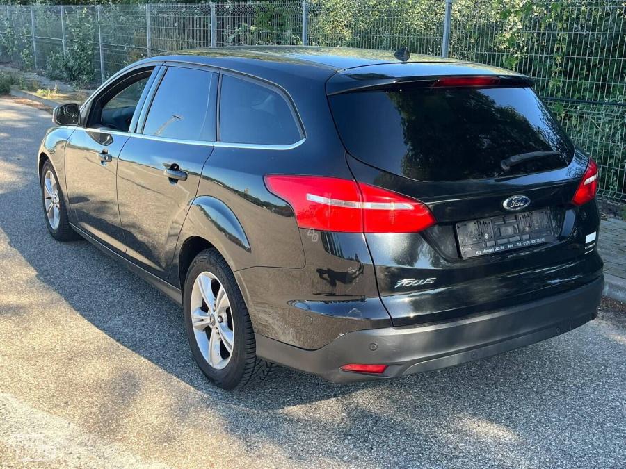 Melns Ford Focus 2015 Marijampole, ar dzinēja tilpumu 1.50 L un nobraukumu 225 tūkst. km par 3450 €, foto 5 vietnē AUTOMOTO.COM.LV