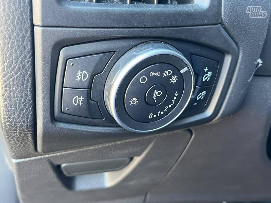 Melns Ford Focus 2015 Marijampole, ar dzinēja tilpumu 1.50 L un nobraukumu 225 tūkst. km par 3450 €, foto 9 vietnē AUTOMOTO.COM.LV