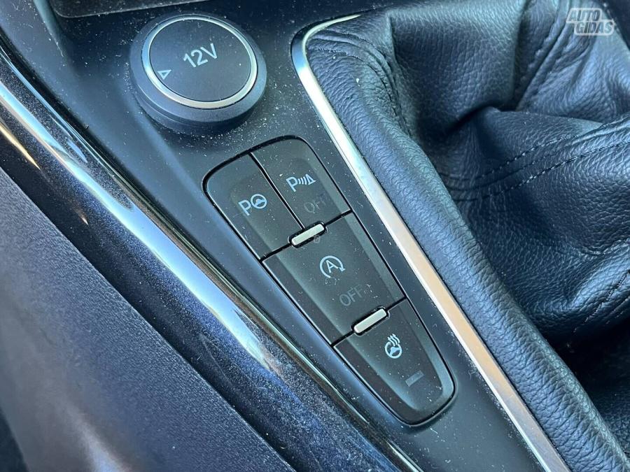 Melns Ford Focus 2015 Marijampole, ar dzinēja tilpumu 1.50 L un nobraukumu 225 tūkst. km par 3450 €, foto 13 vietnē AUTOMOTO.COM.LV