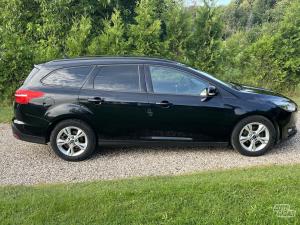Black Ford Focus 2015 in Kaunas, with an engine capacity of 1.00 L and mileage of 189 thousand km for 3700 €, photo 8 on AUTOMOTO.COM.LV
