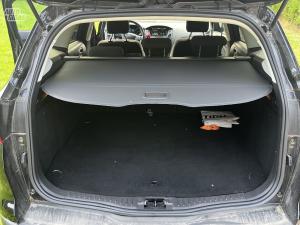Black Ford Focus 2015 in Kaunas, with an engine capacity of 1.00 L and mileage of 189 thousand km for 3700 €, photo 13 on AUTOMOTO.COM.LV