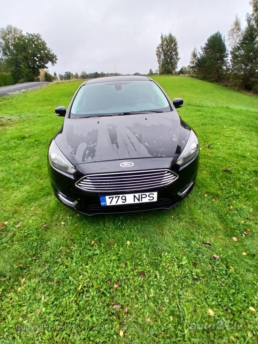 Melns Ford Focus 2015 Tallina, ar dzinēja tilpumu 1.50 L un nobraukumu 312 tūkst. km par 4200 €, foto 3 vietnē AUTOMOTO.COM.LV