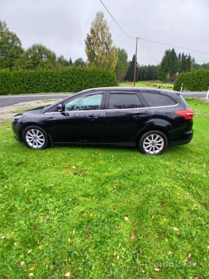 Melns Ford Focus 2015 Tallina, ar dzinēja tilpumu 1.50 L un nobraukumu 312 tūkst. km par 4200 €, foto 6 vietnē AUTOMOTO.COM.LV