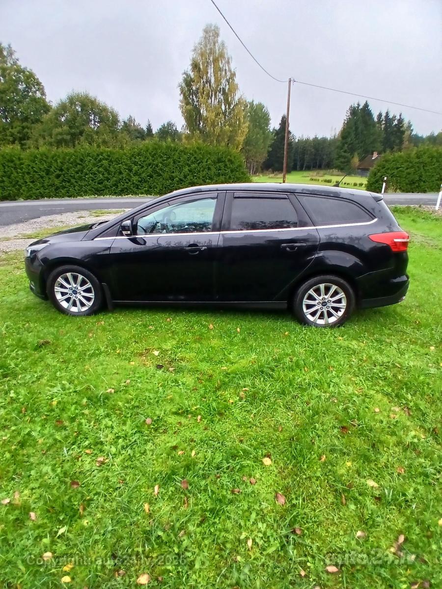 Melns Ford Focus 2015 Tallina, ar dzinēja tilpumu 1.50 L un nobraukumu 312 tūkst. km par 4200 €, foto 6 vietnē AUTOMOTO.COM.LV