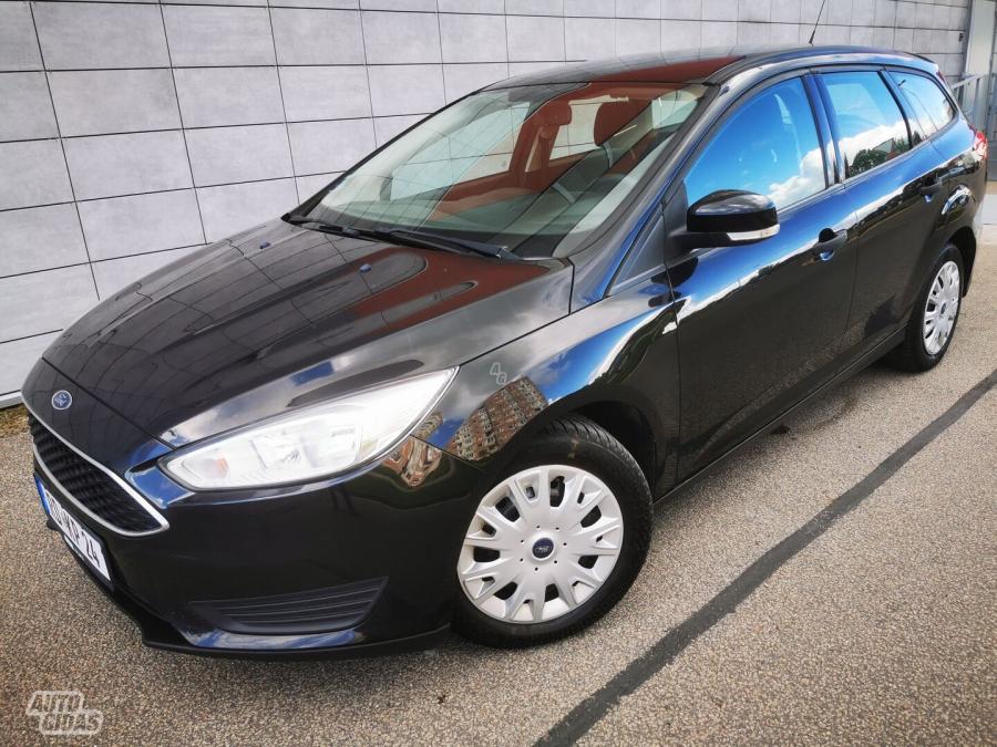 Black Ford Focus 2015 in Klaipeda, with an engine capacity of 1.00 L and mileage of 94 thousand km for 3990 €, photo 1 on AUTOMOTO.COM.LV
