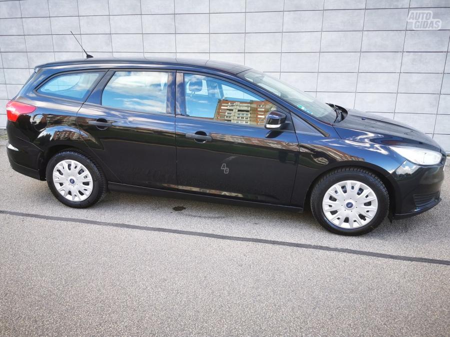 Black Ford Focus 2015 in Klaipeda, with an engine capacity of 1.00 L and mileage of 94 thousand km for 3990 €, photo 9 on AUTOMOTO.COM.LV