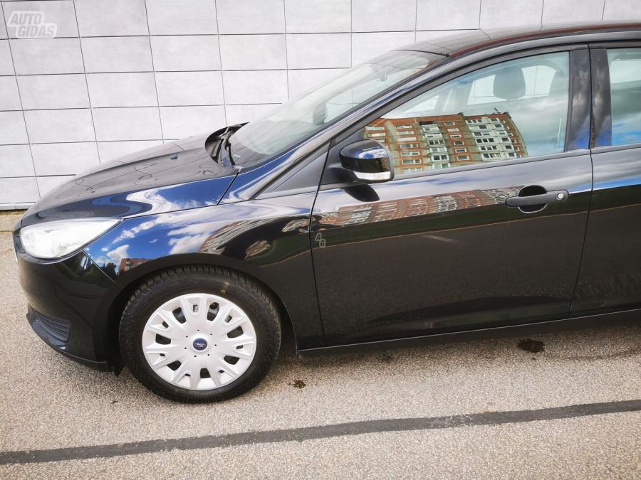 Black Ford Focus 2015 in Klaipeda, with an engine capacity of 1.00 L and mileage of 94 thousand km for 3990 €, photo 10 on AUTOMOTO.COM.LV