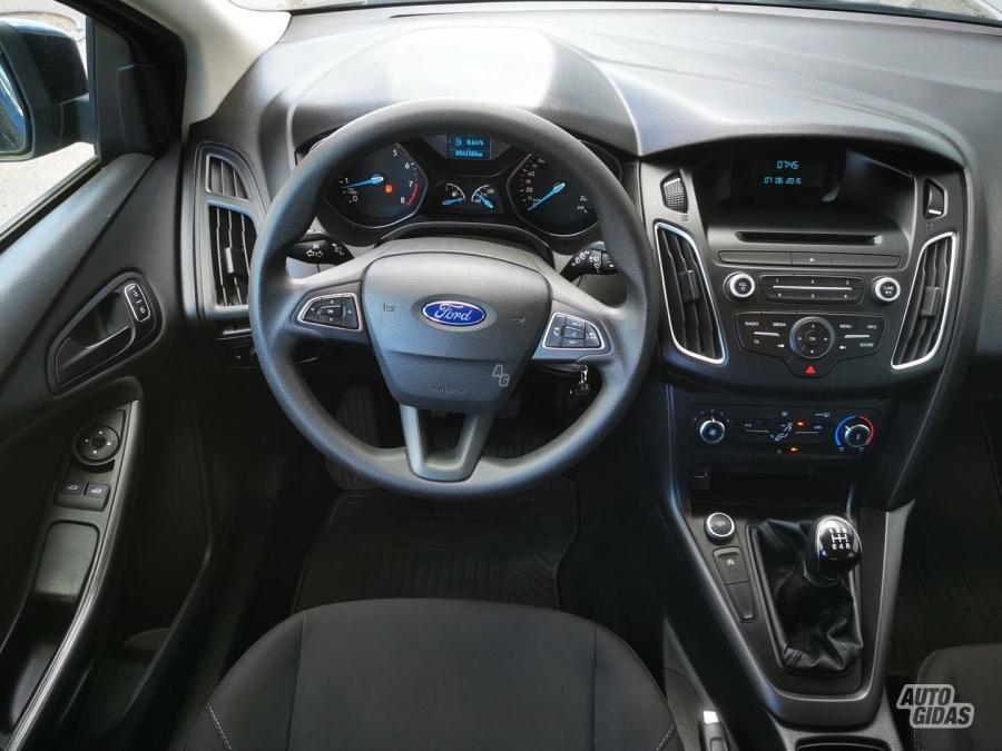 Black Ford Focus 2015 in Klaipeda, with an engine capacity of 1.00 L and mileage of 94 thousand km for 3990 €, photo 17 on AUTOMOTO.COM.LV