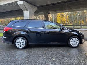 Black Ford Focus 2016 in Riga, with an engine capacity of 1.50 L and mileage of 0 thousand km for 6490 €, photo 6 on AUTOMOTO.COM.LV