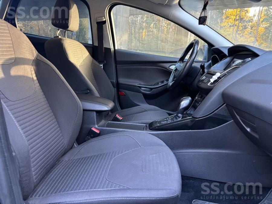 Black Ford Focus 2016 in Riga, with an engine capacity of 1.50 L and mileage of 0 thousand km for 6490 €, photo 26 on AUTOMOTO.COM.LV