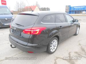 Melns Ford Focus 2016 Viljandi, ar dzinēja tilpumu 1.50 L un nobraukumu 225 tūkst. km par 6490 €, foto 3 vietnē AUTOMOTO.COM.LV