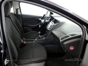 Melns Ford Focus 2016 Tallina, ar dzinēja tilpumu 1.00 L un nobraukumu 189 tūkst. km par 3799 €, foto 6 vietnē AUTOMOTO.COM.LV