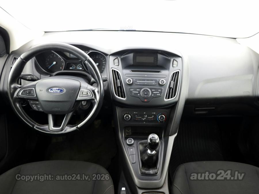 Melns Ford Focus 2016 Tallina, ar dzinēja tilpumu 1.00 L un nobraukumu 189 tūkst. km par 3799 €, foto 7 vietnē AUTOMOTO.COM.LV