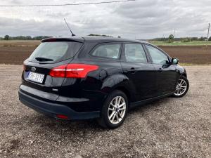 Melns Ford Focus 2016 Talsi, ar dzinēja tilpumu 1.00 L un nobraukumu 185 tūkst. km par 5700 €, foto 4 vietnē AUTOMOTO.COM.LV