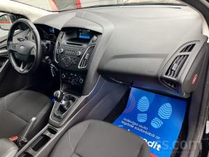Melns Ford Focus 2016 Talsi, ar dzinēja tilpumu 1.00 L un nobraukumu 185 tūkst. km par 5700 €, foto 18 vietnē AUTOMOTO.COM.LV