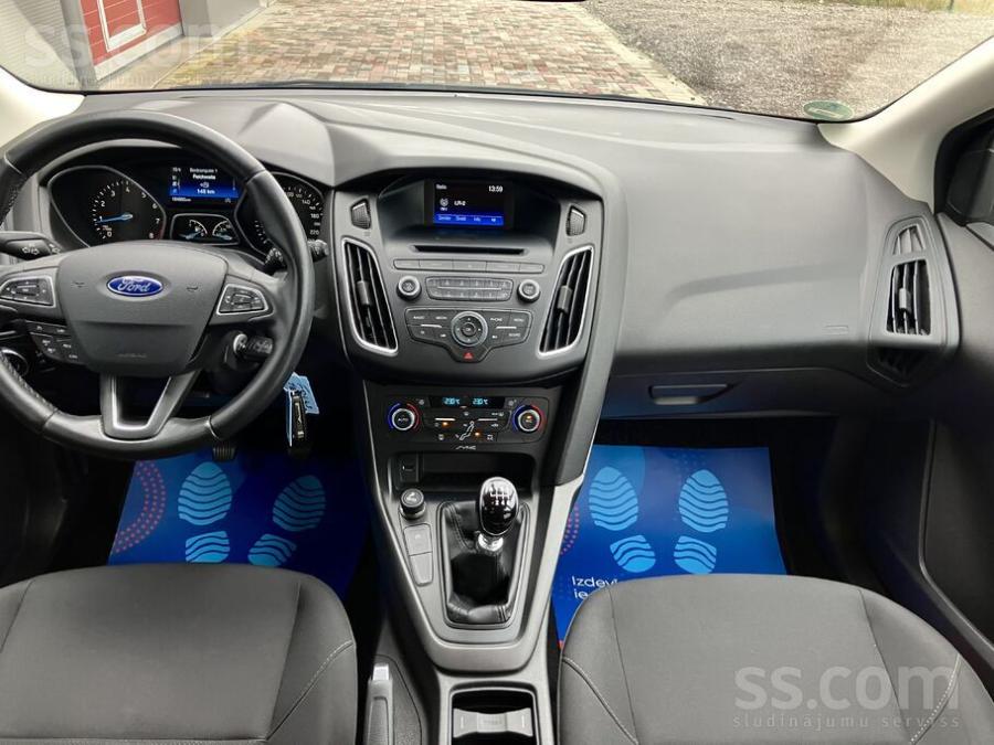 Melns Ford Focus 2016 Talsi, ar dzinēja tilpumu 1.00 L un nobraukumu 185 tūkst. km par 5700 €, foto 19 vietnē AUTOMOTO.COM.LV
